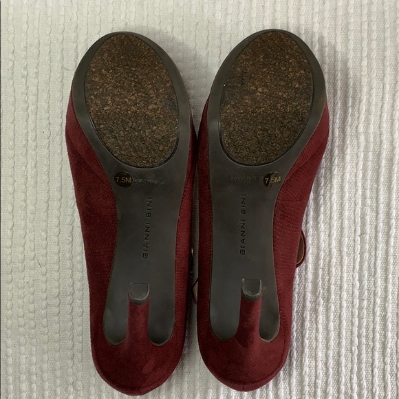 Gianni Bini | Shoes | Gianni Bini Red Tstrap Heels Size 75 | Poshmark